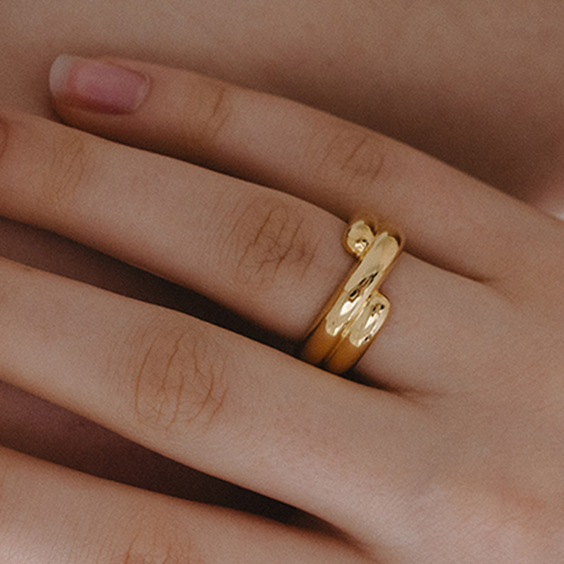 Helix bold Ring | 152,000원 | 아몬즈 주얼리