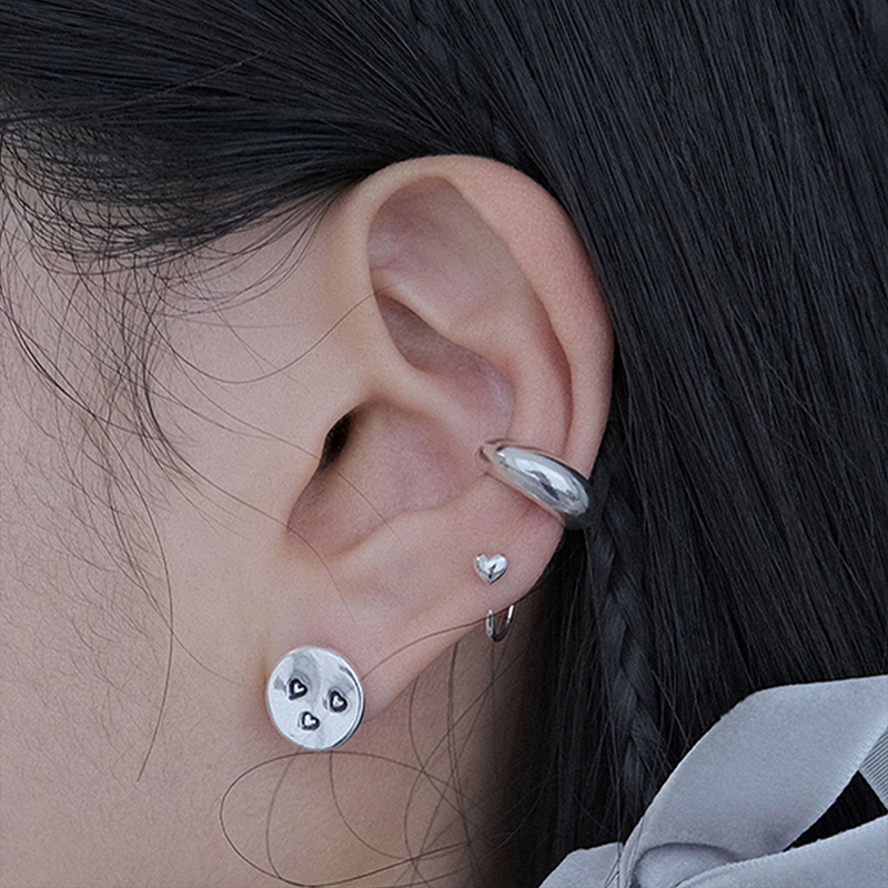 Basic volume earcuff | 39,000원 | 아몬즈 주얼리