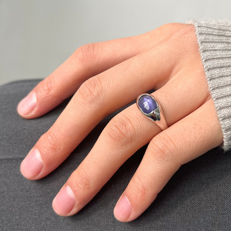 Cosmo Ring.02 (Iolite) | 192,000원 | 아몬즈 주얼리