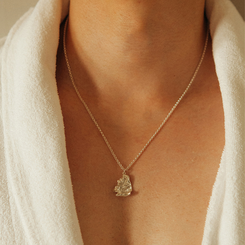 Shell Fragment Necklace 조개 껍데기 목걸이 | 82,000원 | 아몬즈 주얼리