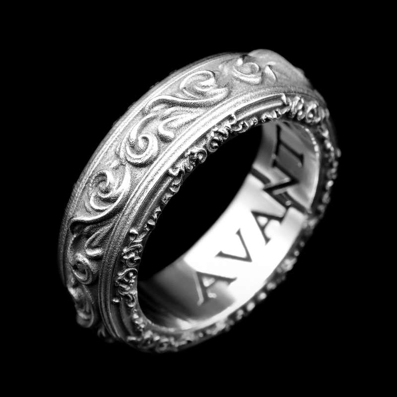 Eternity Scroll Band Ring | 180,000원 | 아몬즈 주얼리