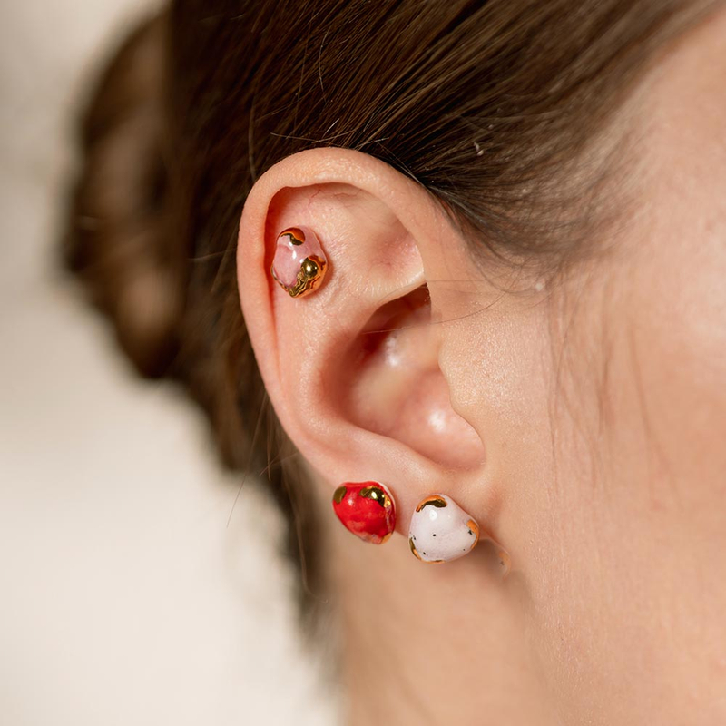 Daily Ceramic Piercing(Heart) 1PCS | 18,700원 | 아몬즈 주얼리