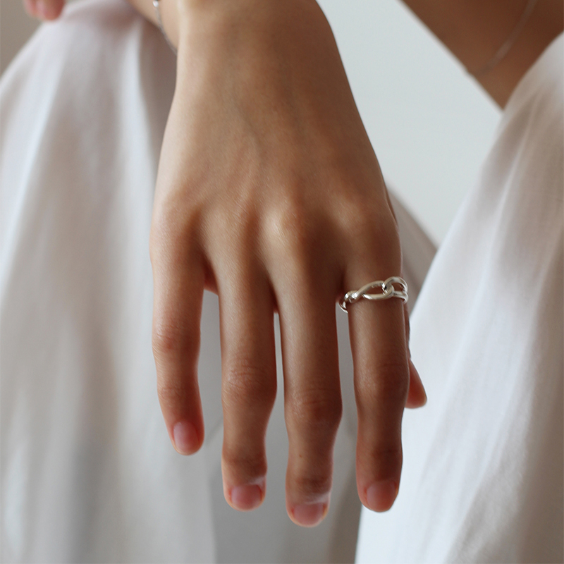 Melting Tie Ring (SILVER) | 106,000원 | 아몬즈 주얼리