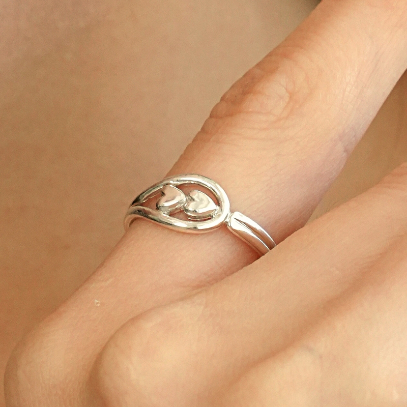 Two heart in curve ring | 43,200원 | 아몬즈 주얼리