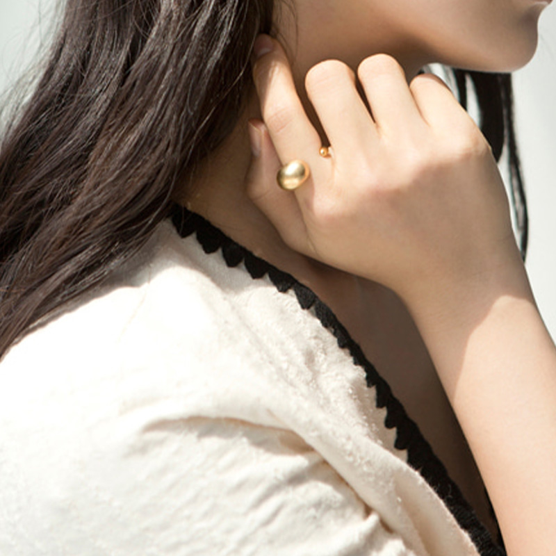 matte volume ring (2colors) | 23,000원 | 아몬즈 주얼리