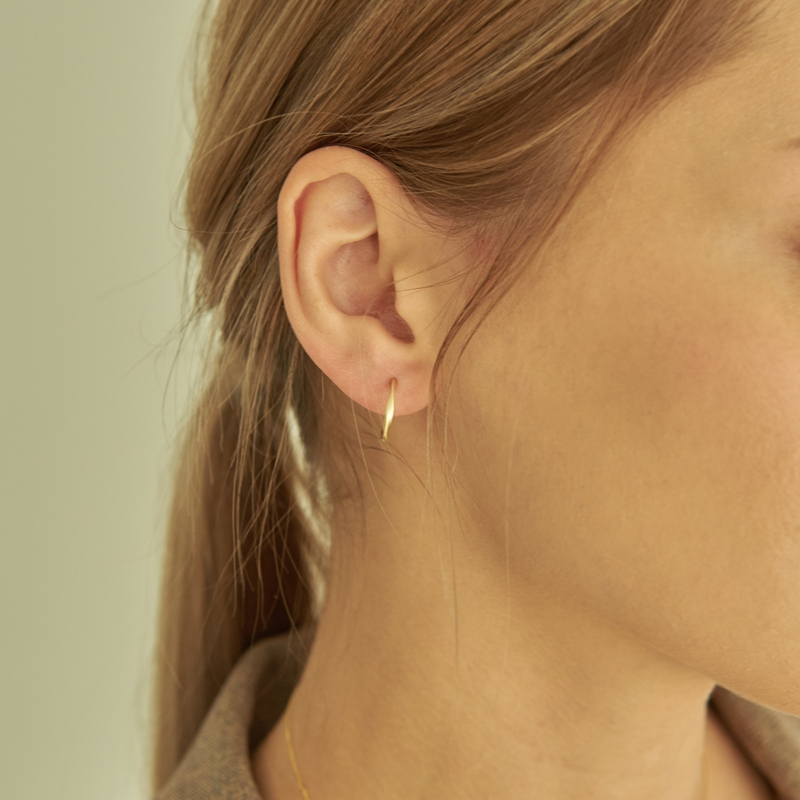 Basic twist ring Earring | 60,000원 | 아몬즈 주얼리