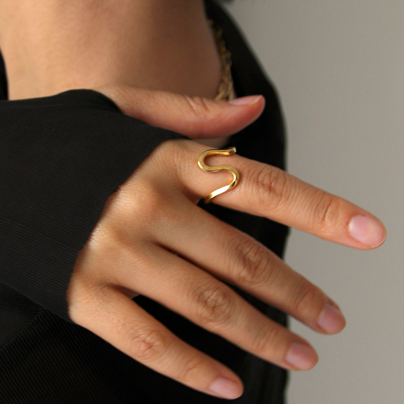 ola ring(심플 물결반지) | 74,000원 | 아몬즈 주얼리