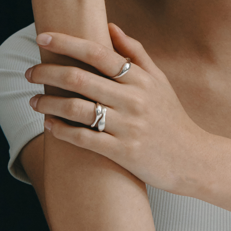 Small Flow Ring Gold& Silver | 80,000원 | 아몬즈 주얼리