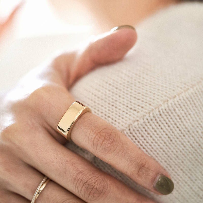 SQ SIGNET RING GOLD / SILVER | 135,000원 | 아몬즈 주얼리